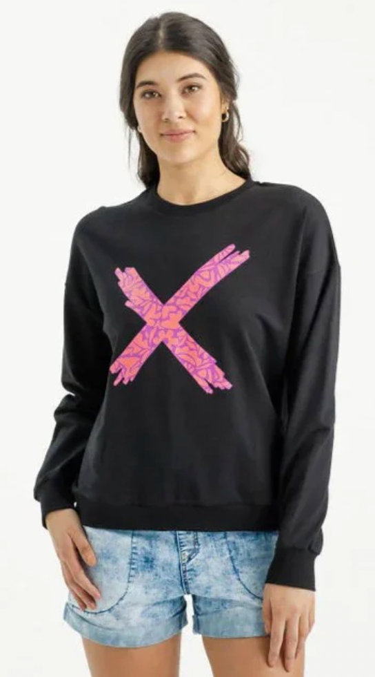 Kayla crew black w sunset floral - NZ online fashion boutique ...